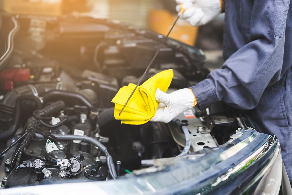When is My MOT Due? (Complete UK MOT Checklist) - Collect Service Go